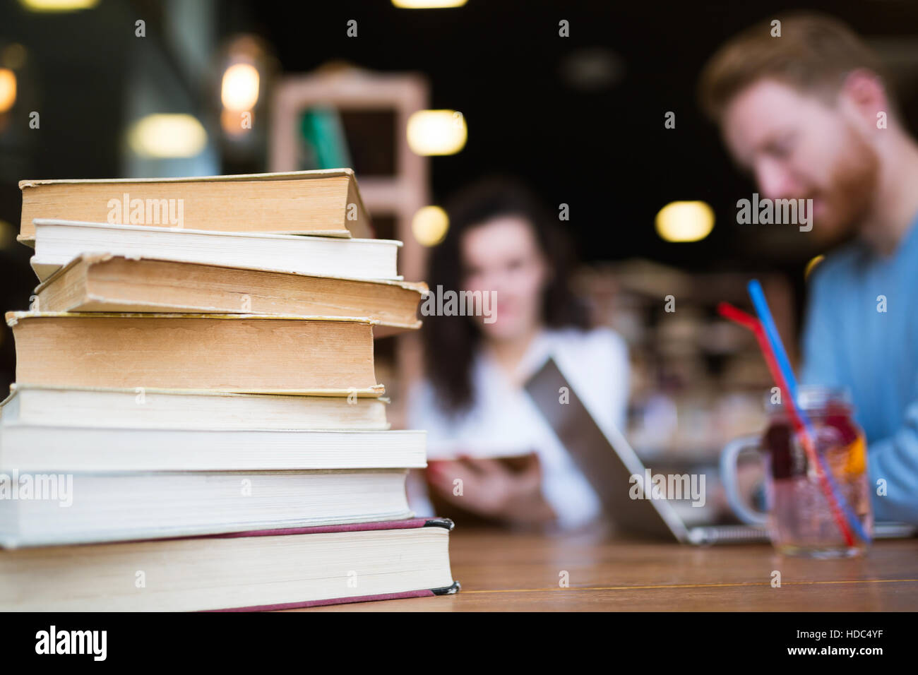 University stu hi-res stock photography and images - Alamy