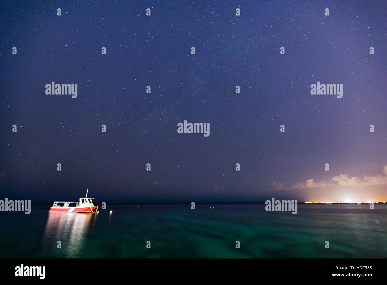 stars over the ocean Stock Photo - Alamy