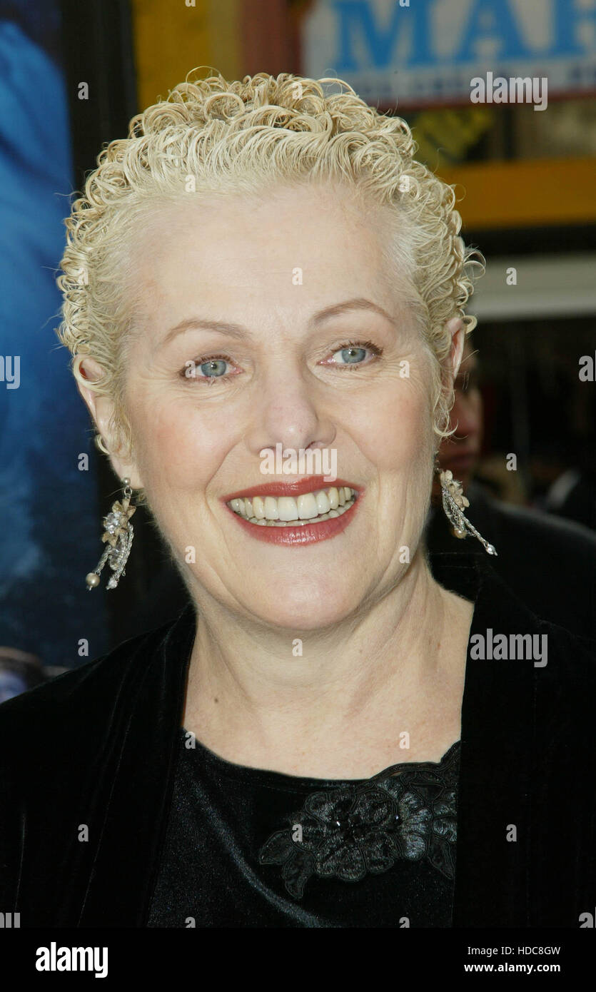 Lynn Redgrave at the premiere of Peter Pan at Grauman's Chinese theatre ...