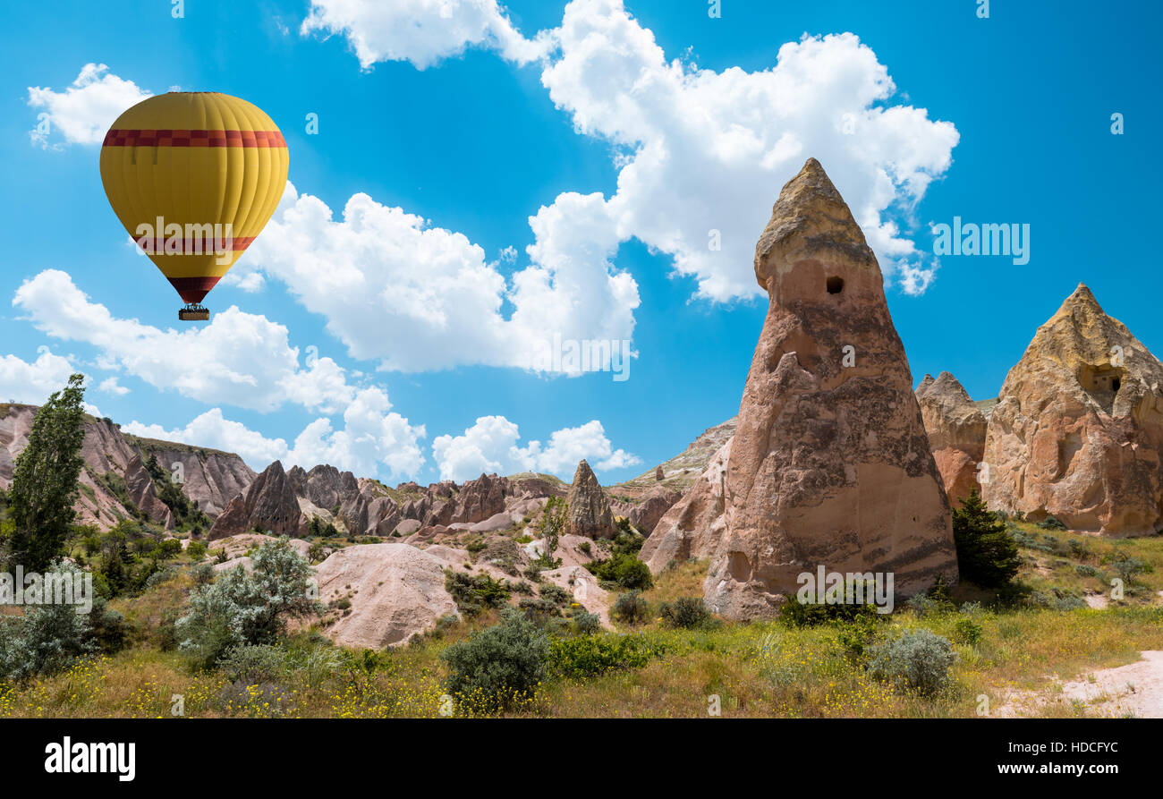 air balloon in Cappadocia, Turkey Stock Photo - Alamy