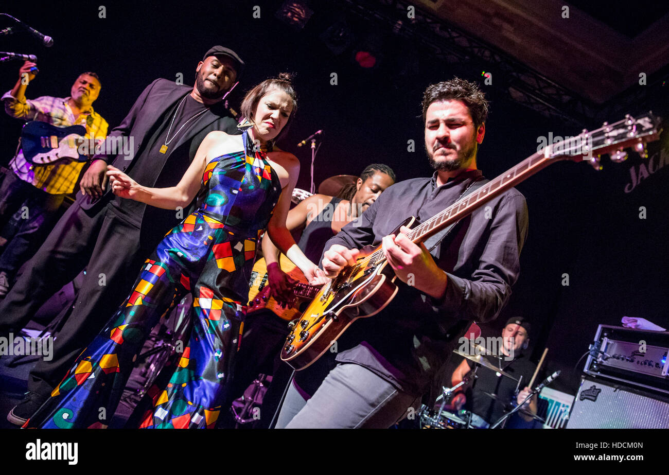 Incognito performing an intimate gig at Canvas in Bournemouth before ...