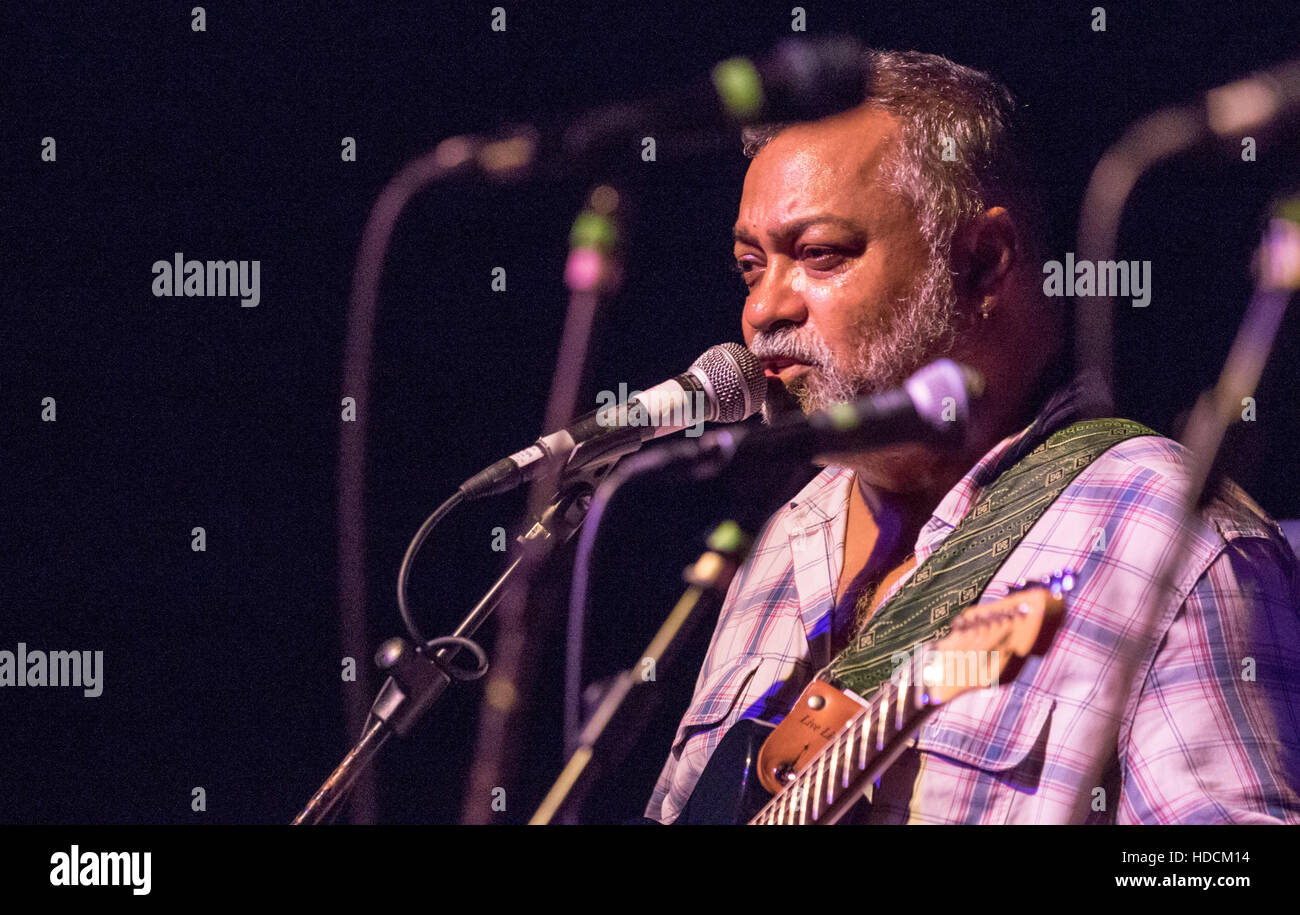 Incognito performing an intimate gig at Canvas in Bournemouth before ...