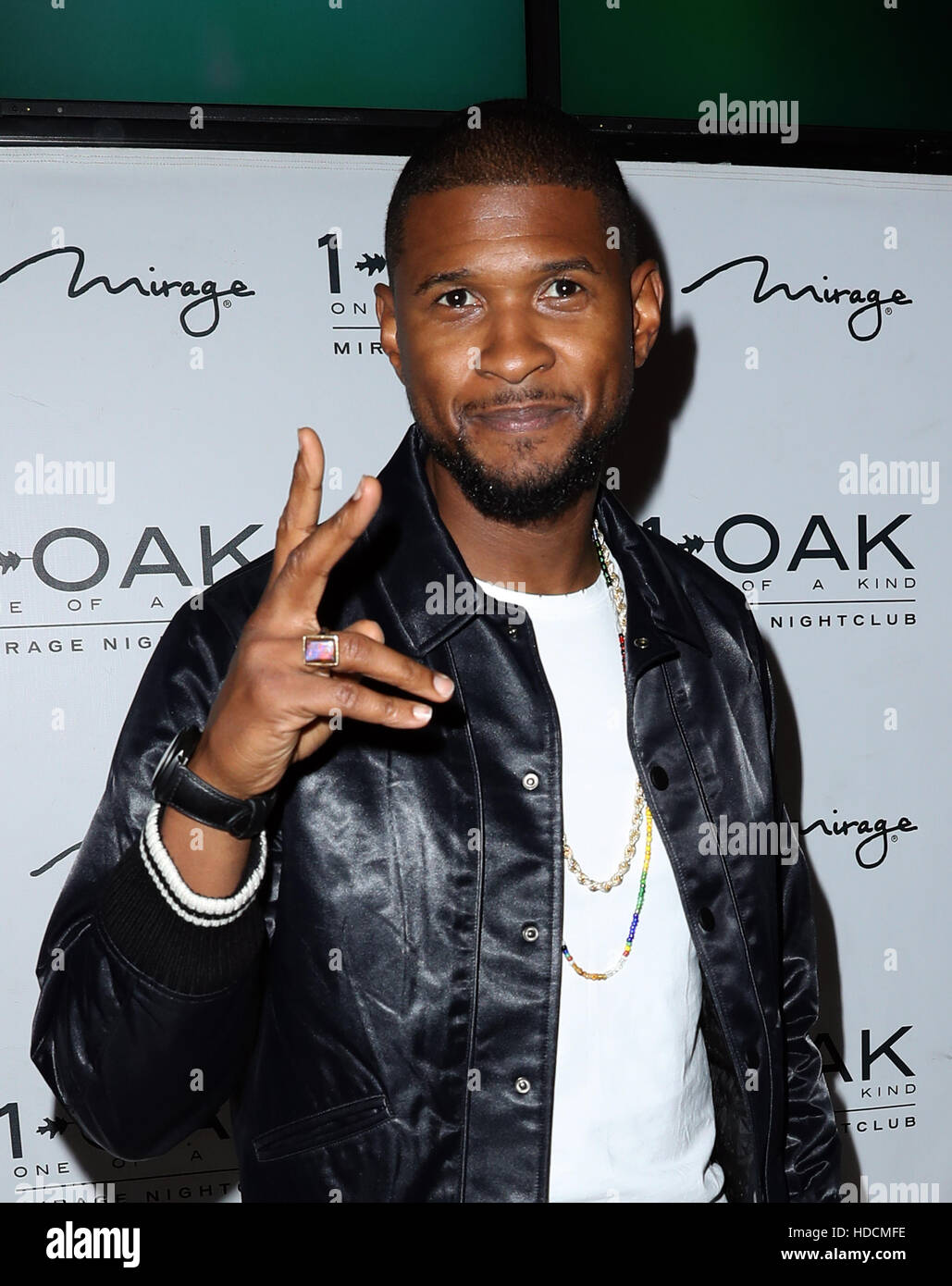 Hard ii love” album hi-res stock photography and images - Alamy