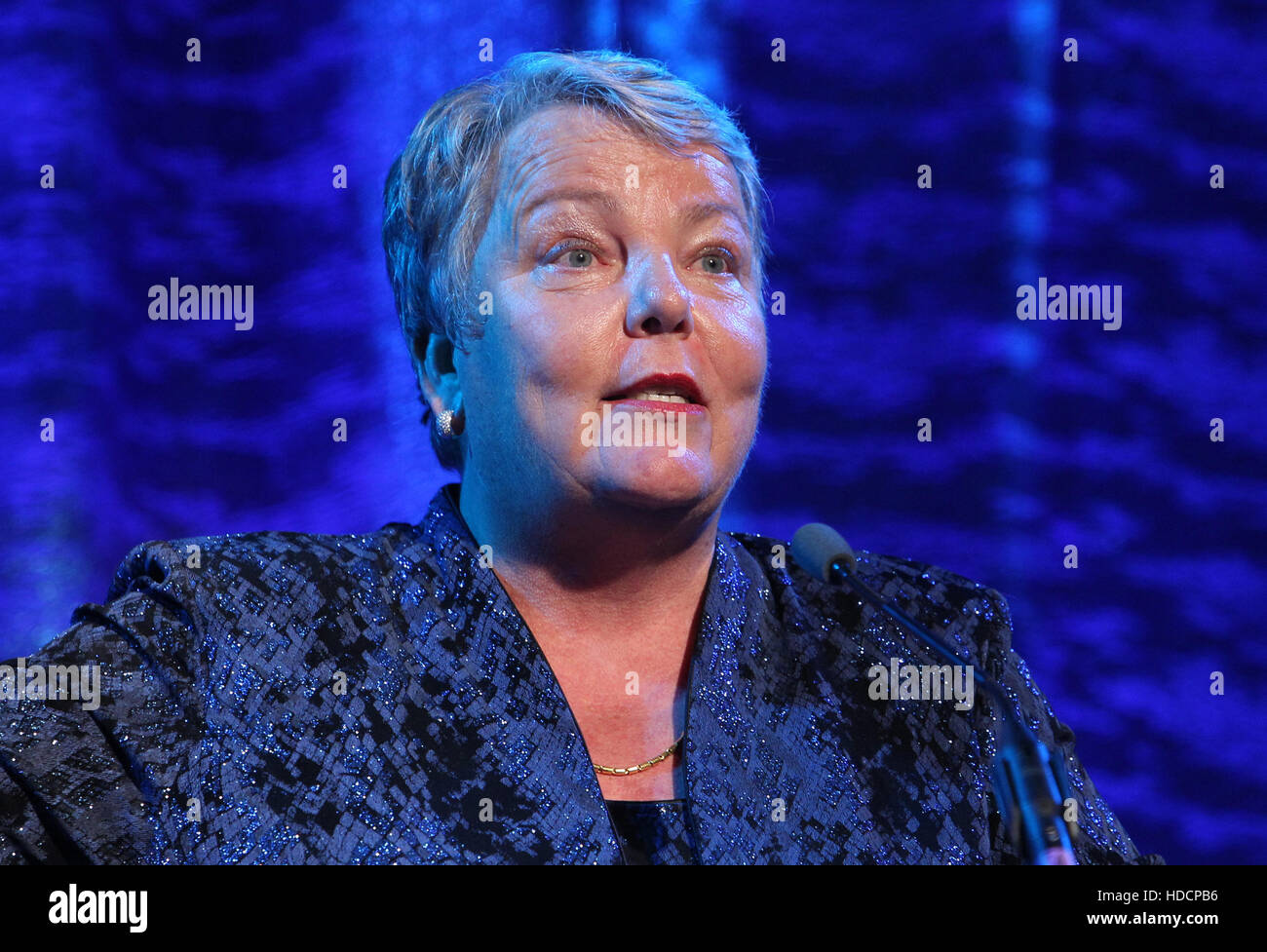 Los Angeles LGBT Center's 47th Anniversary Gala Vanguard Awards Inside ...