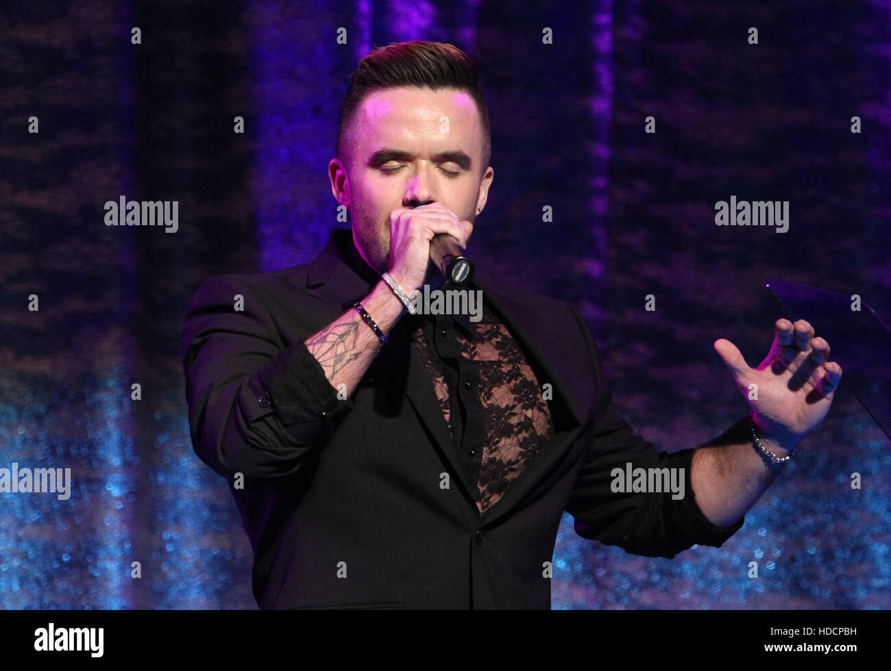 Los Angeles LGBT Center's 47th Anniversary Gala Vanguard Awards Inside ...