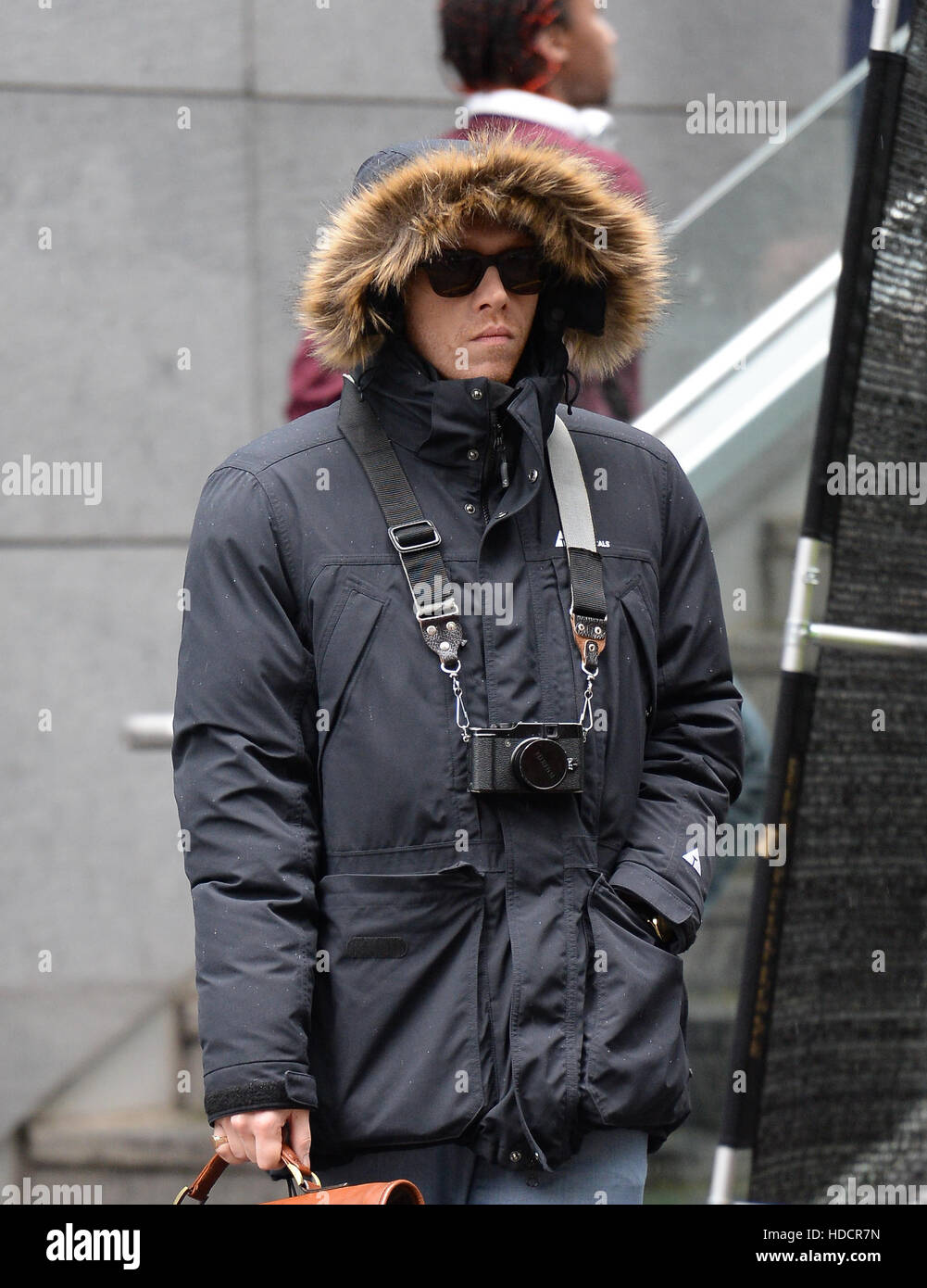 Cast of Snatch seen filming a scene in Manchester City Centre. The ...