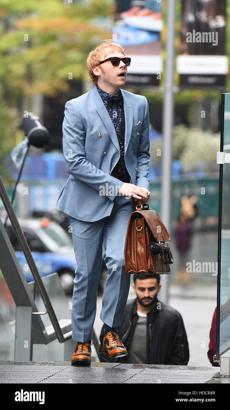 Cast of Snatch seen filming a scene in Manchester City Centre. The ...