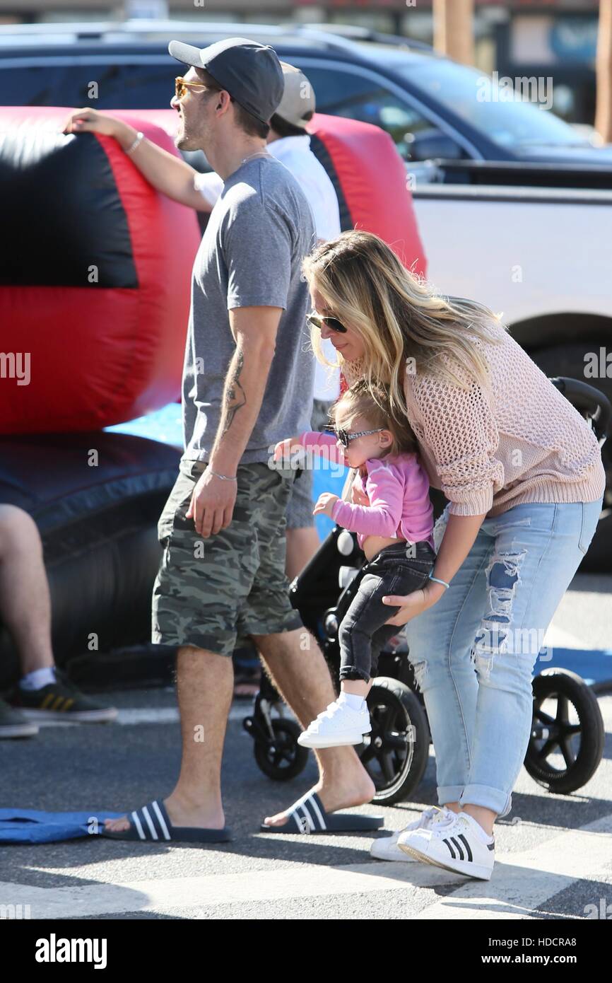 Haylie Duff with her daughter and partner, Matt Rosenberg, with former brother-in-law Mike ...