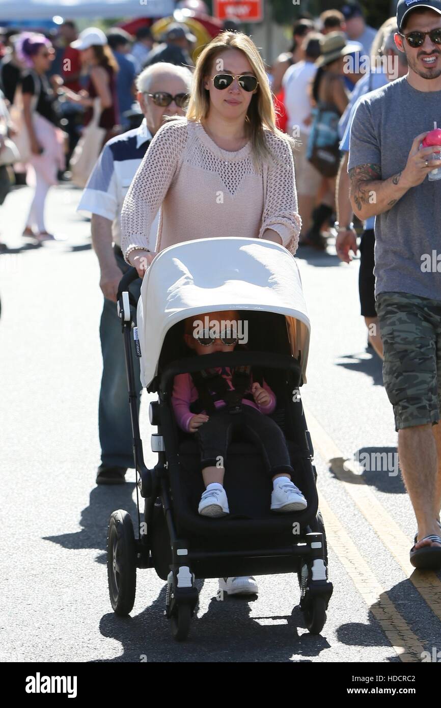 Haylie Duff with her daughter and partner, Matt Rosenberg, with former ...