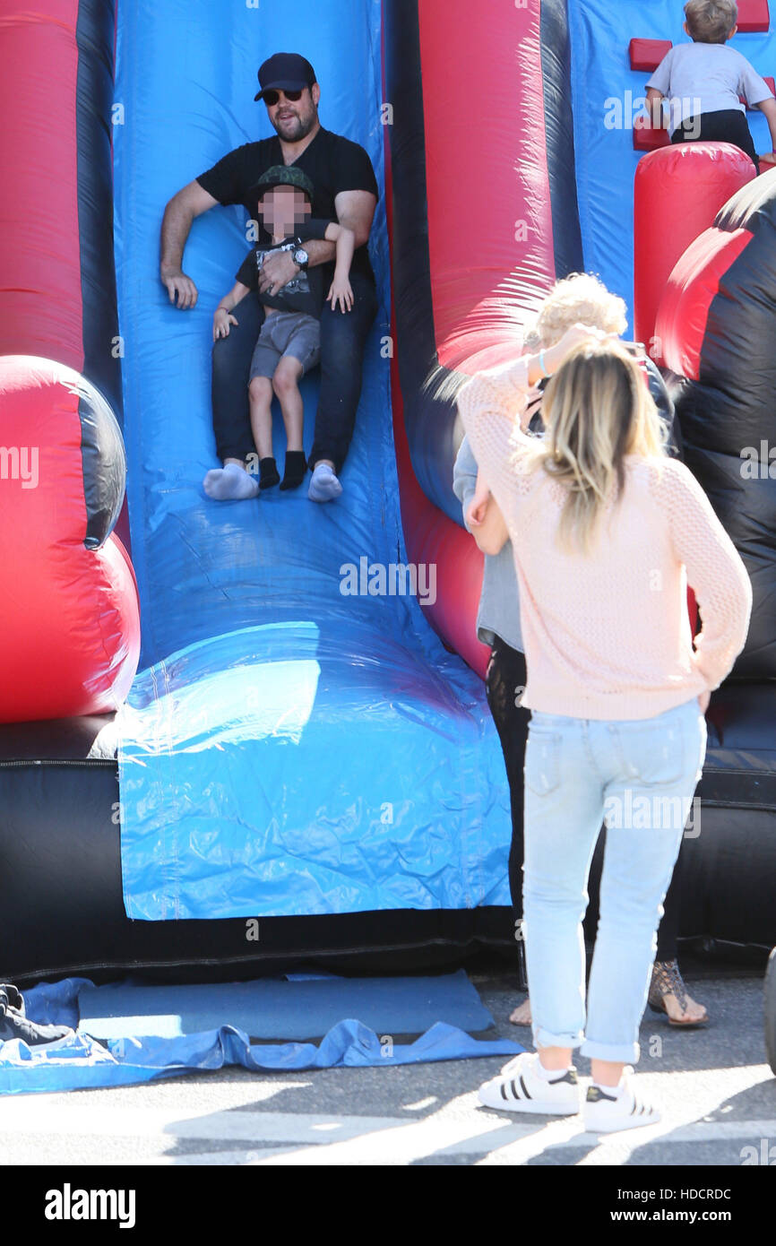 Haylie Duff with her daughter and partner, Matt Rosenberg, with former ...