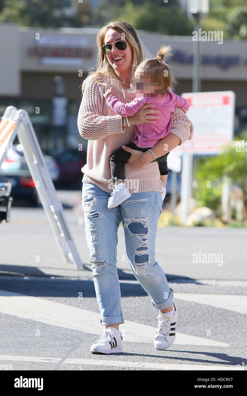 Haylie Duff with her daughter and partner, Matt Rosenberg, with former ...