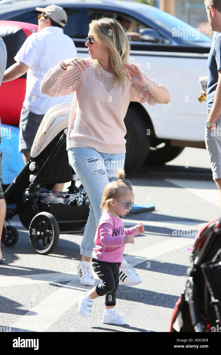Haylie Duff with her daughter and partner, Matt Rosenberg, with former ...