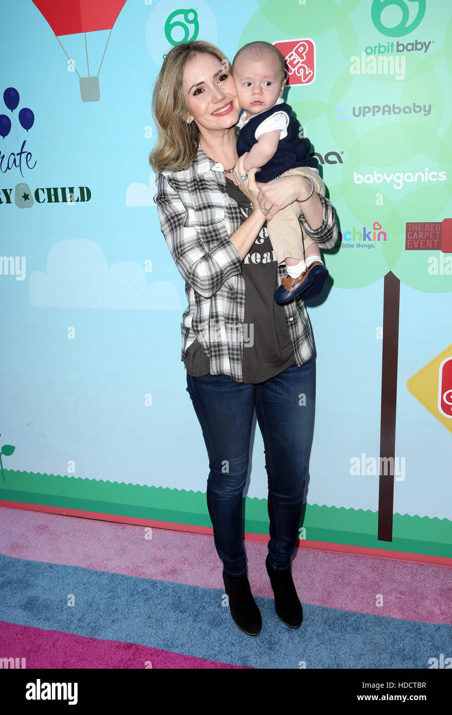 Ashley jones joel henricks hi-res stock photography and images - Alamy