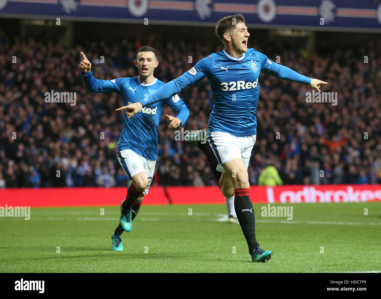 Robert kiernan hi-res stock photography and images - Alamy