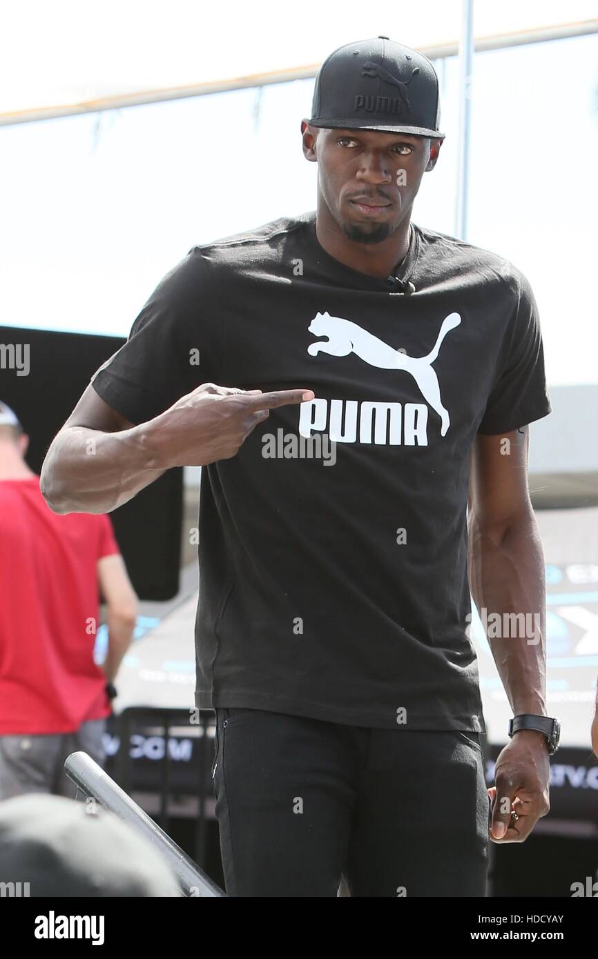 Usain Bolt seen at Universal studios where he was interviewed by Mario ...