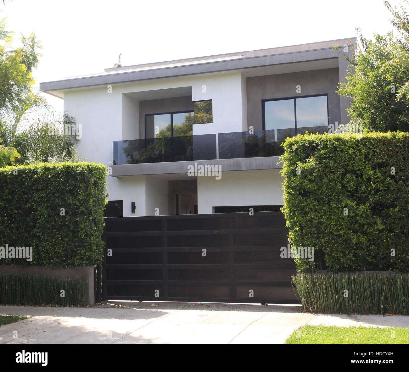 Maria Shriver and Patrick Schwarzenegger seen house hunting together in ...