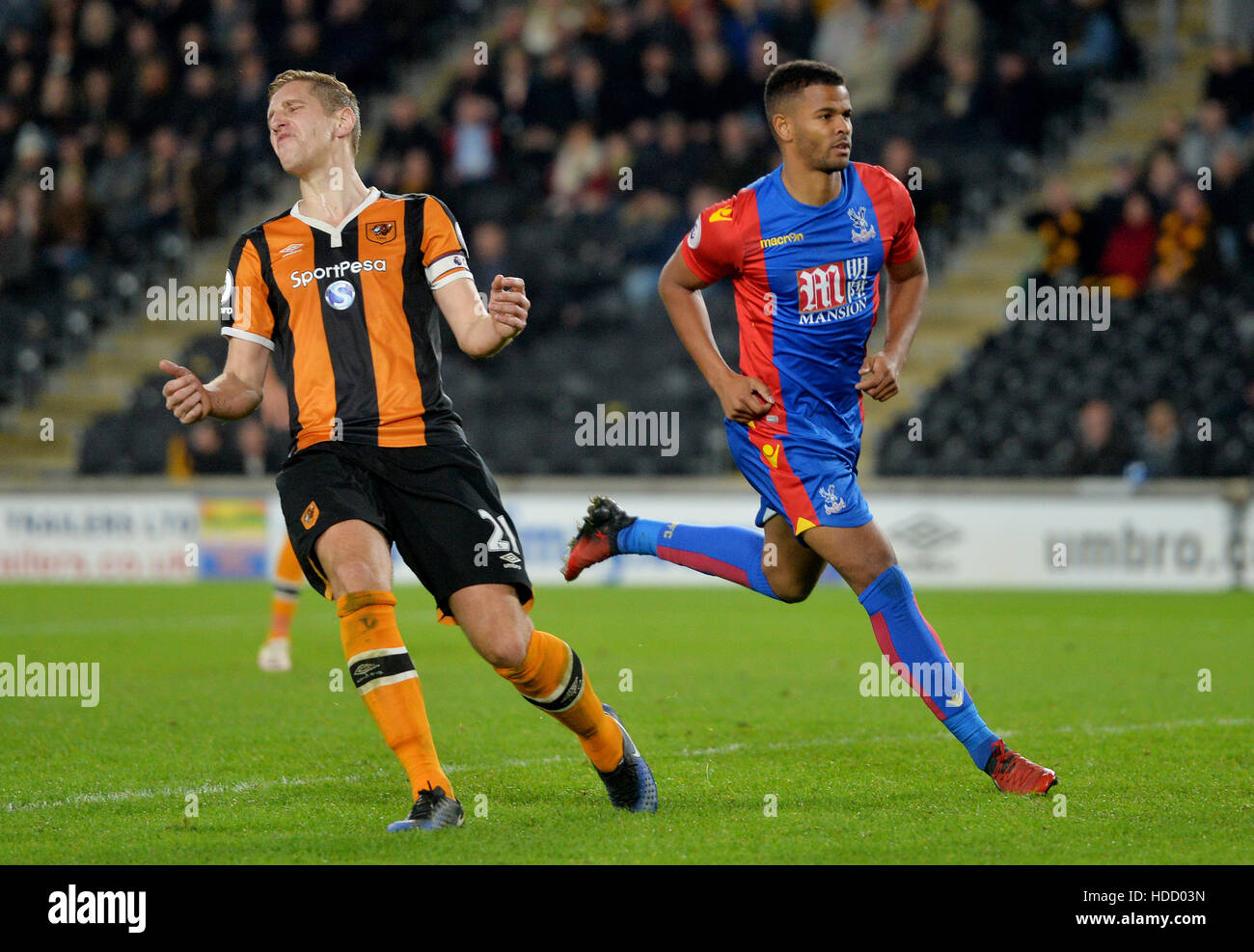 Michael dawson reacts hi-res stock photography and images - Alamy