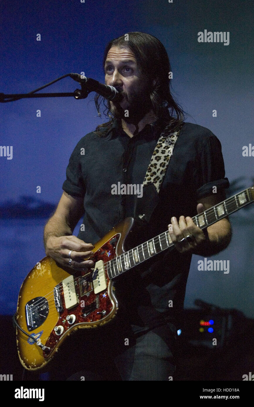 Feeder performing live in concert at the O2 ABC in Glasgow Featuring ...