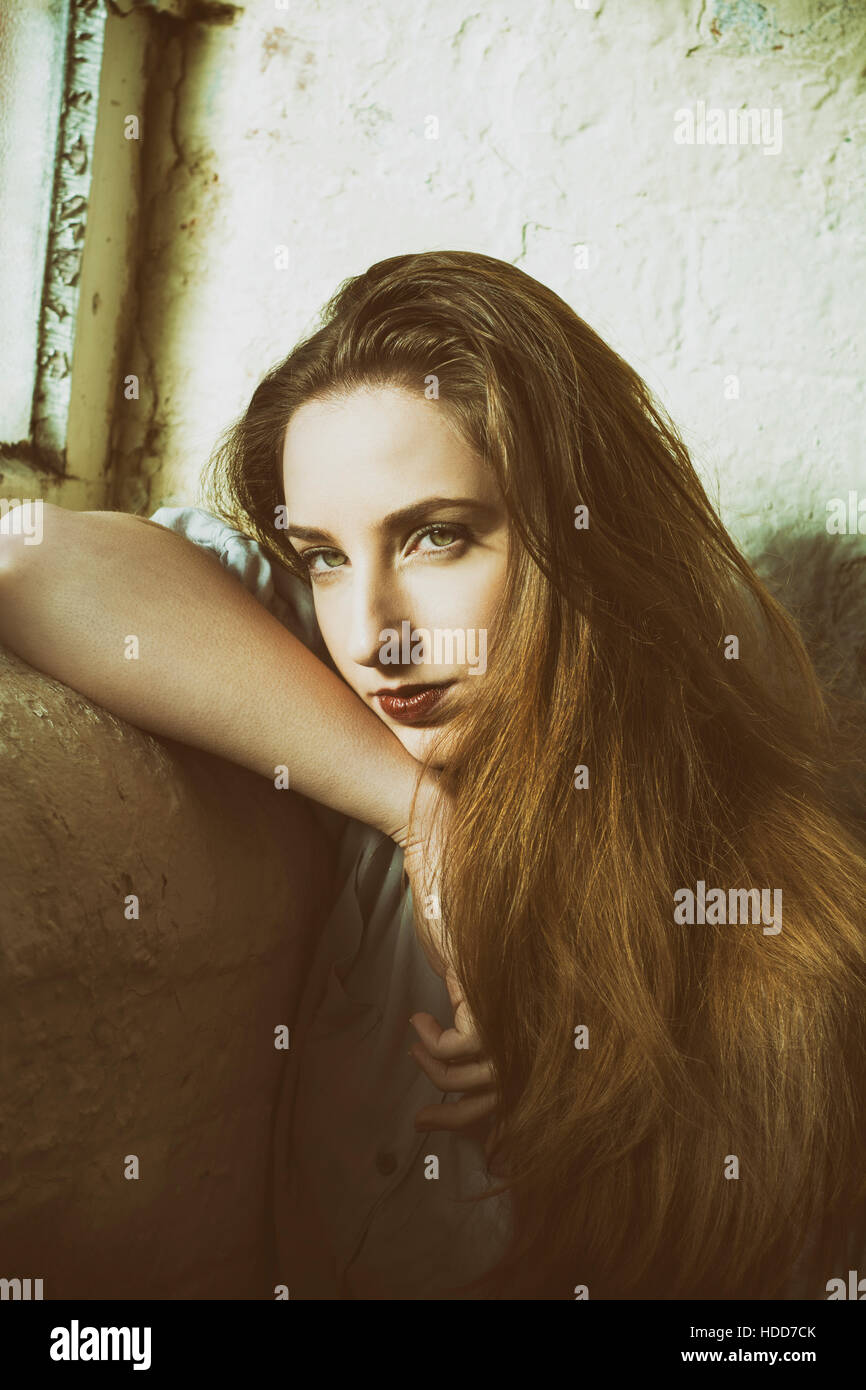 Leaning on a window hi-res stock photography and images - Alamy