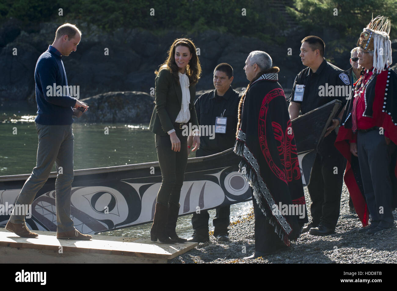 The Duke and Duchess of Cambridge canoe with First Nations Haida people ...