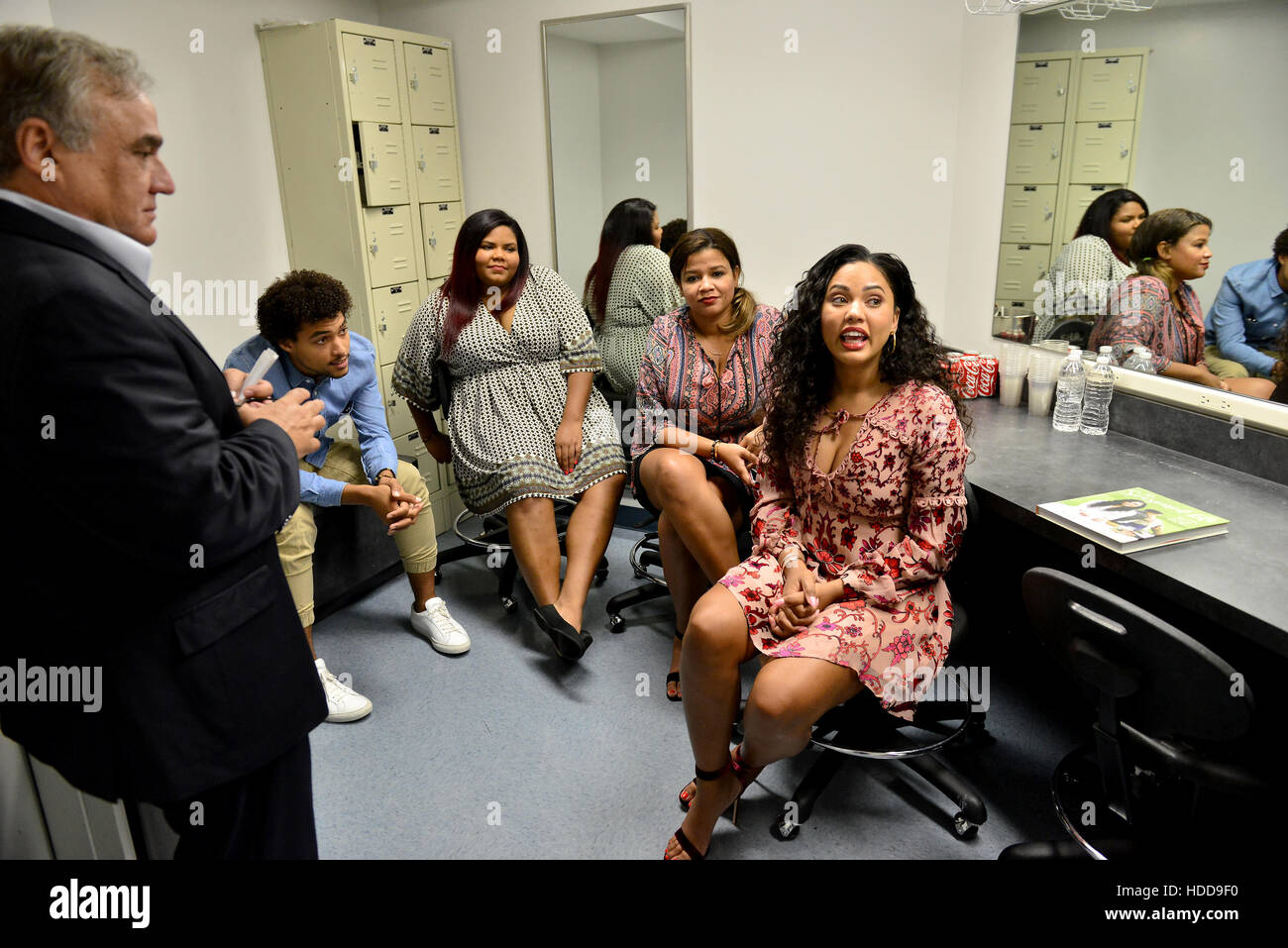 Ayesha Curry signs and discusses her first cookbook 'The Seasoned Life ...