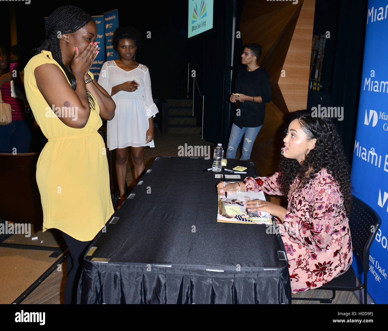 Ayesha Curry signs and discusses her first cookbook 'The Seasoned Life ...