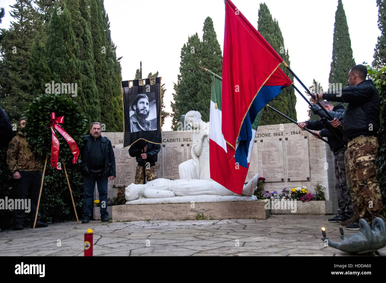 Rome, Italy. 10th Dec, 2016. Commemorative march for Fidel Castro with ...