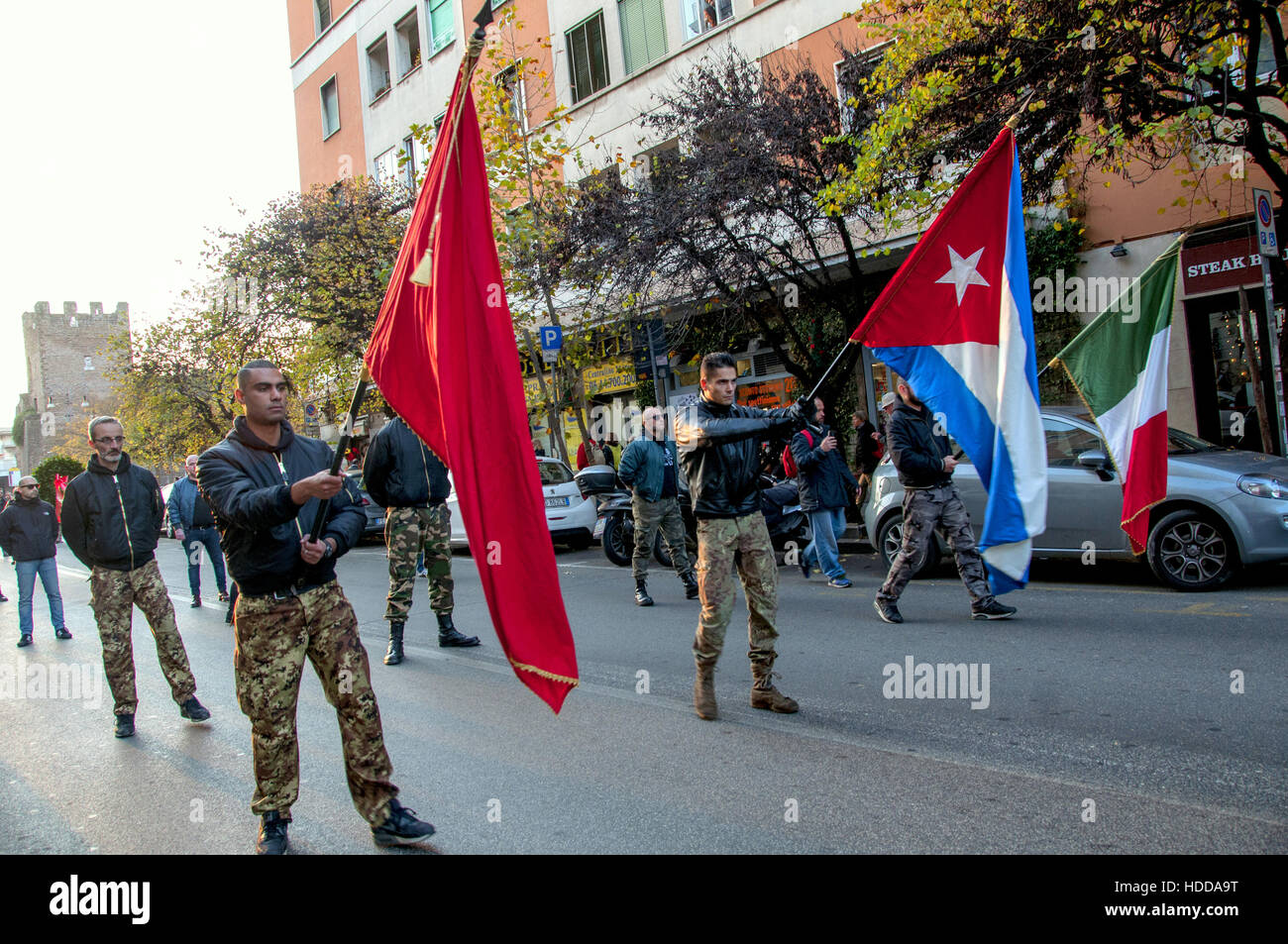 Rome, Italy. 10th Dec, 2016. Commemorative march for Fidel Castro with ...