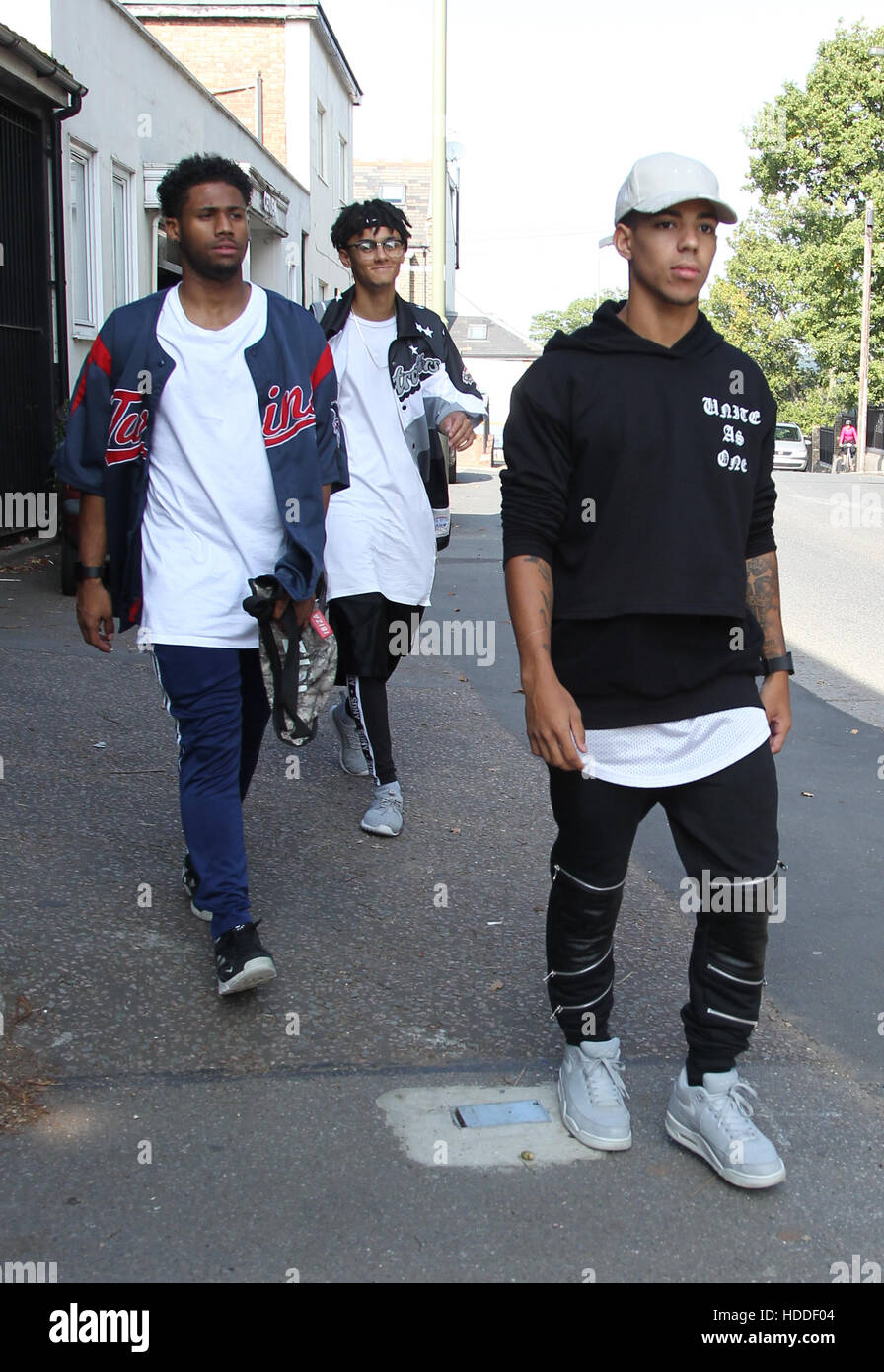 X Factor contestants arrive at the X Factor house after attending ...