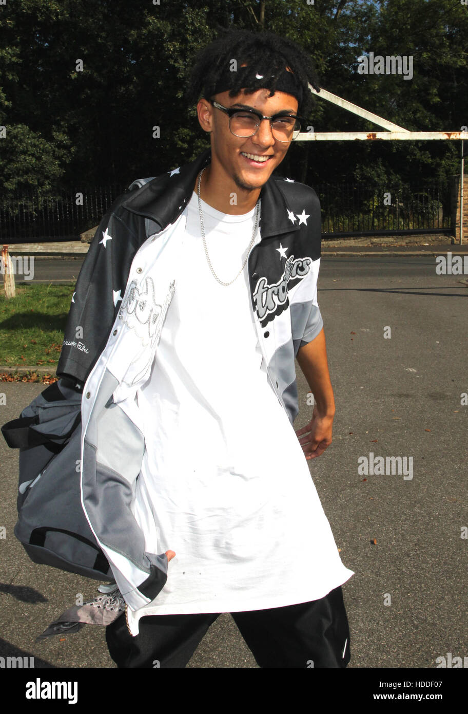 X Factor contestants arrive at the X Factor house after attending ...