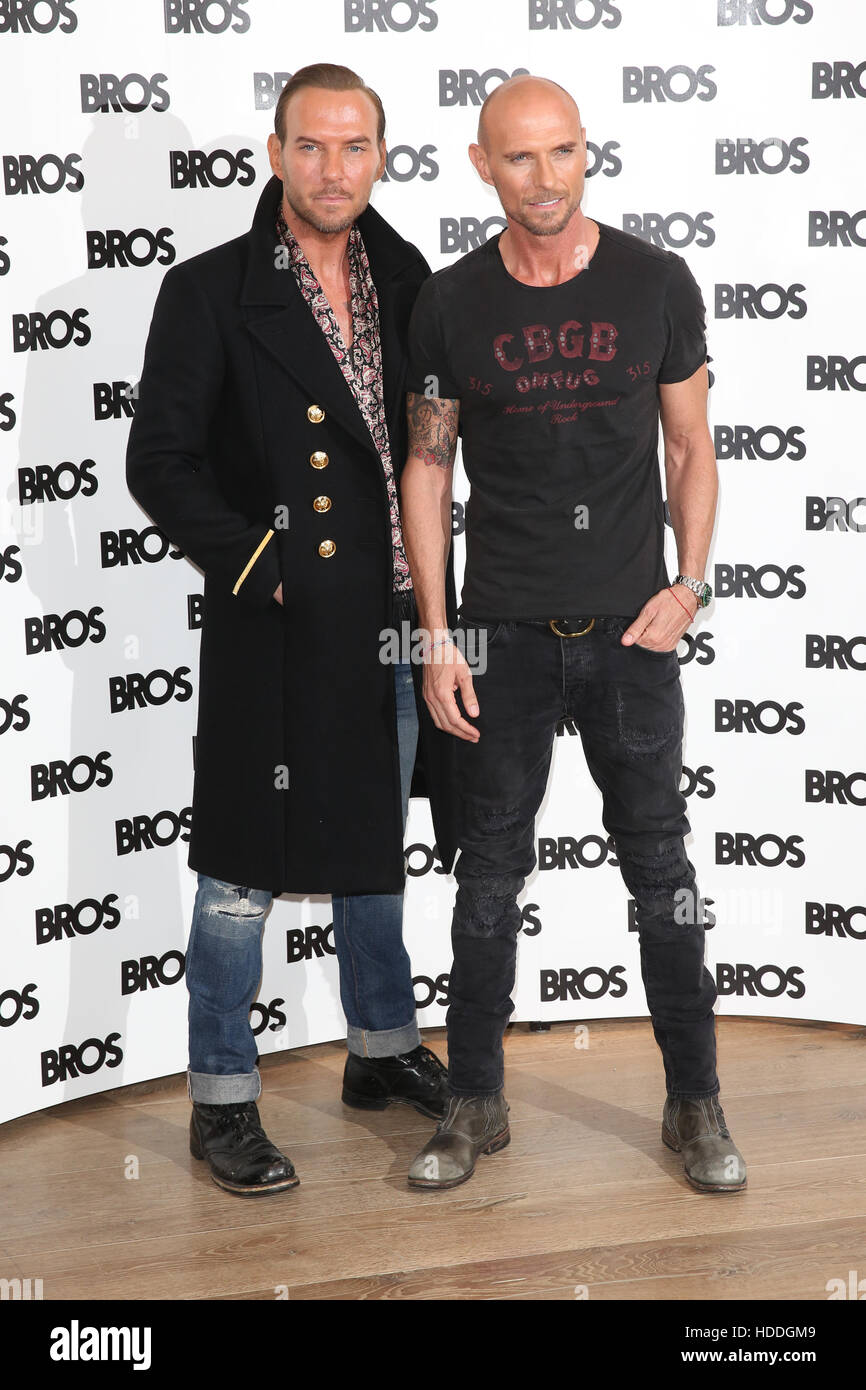 Bros Reunion High Resolution Stock Photography and Images - Alamy