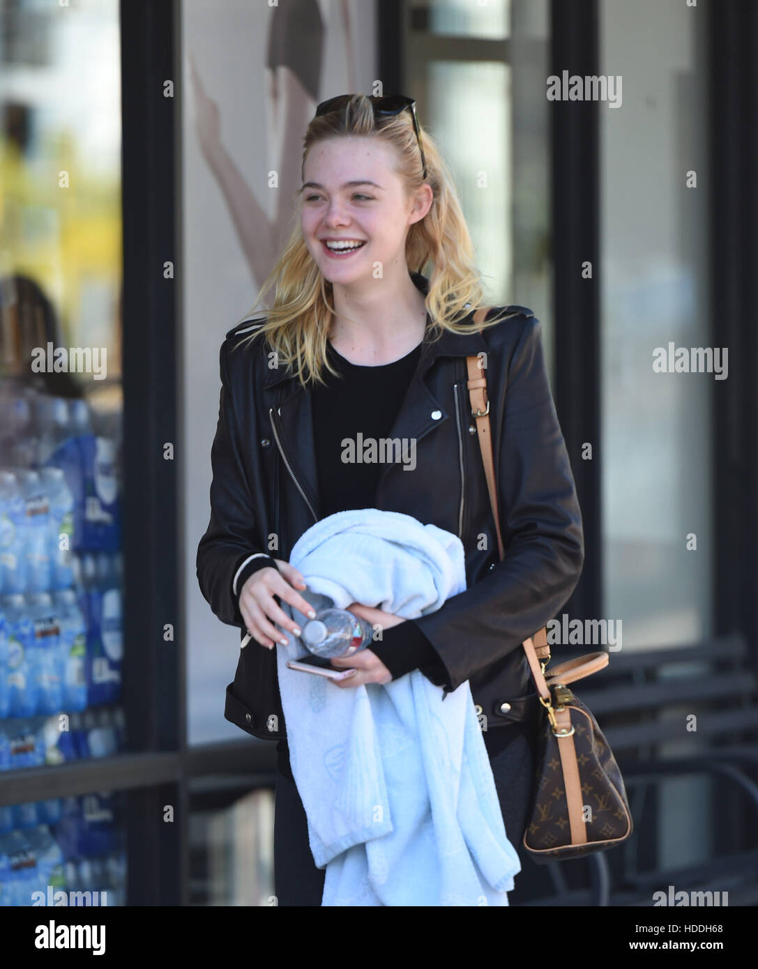 Elle Fanning is all smiles after a workout Featuring: Elle Fanning ...