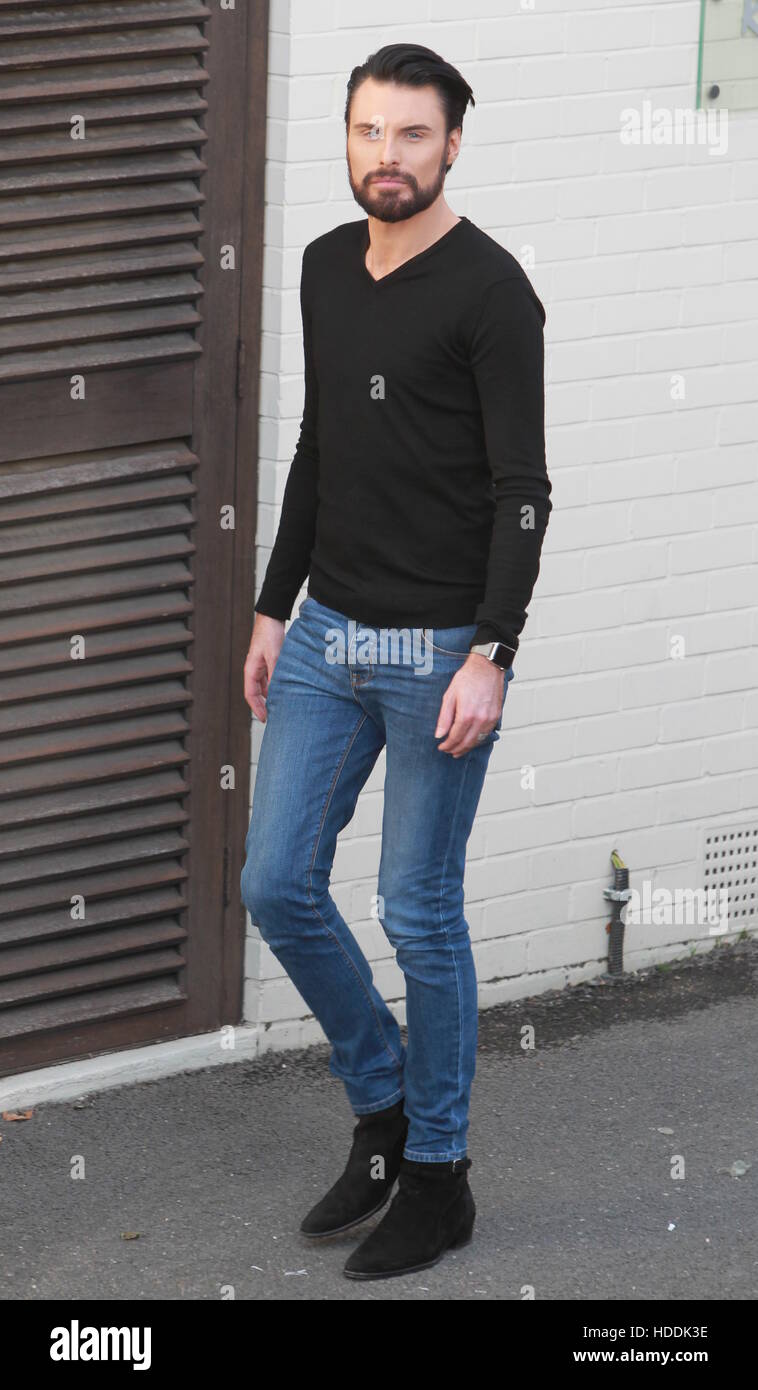 'X Factor' host arriving at the Fountain Studios for the X Factor ...