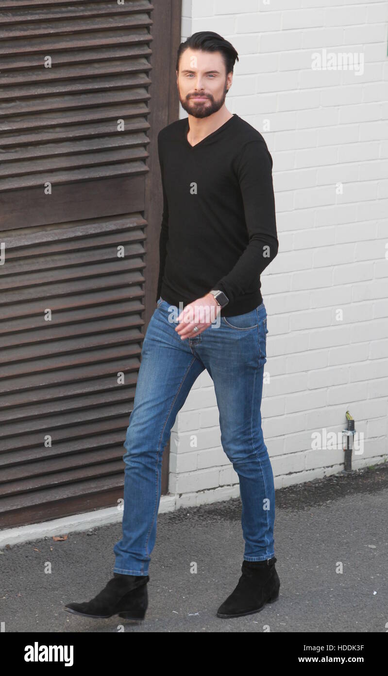 'X Factor' host arriving at the Fountain Studios for the X Factor ...