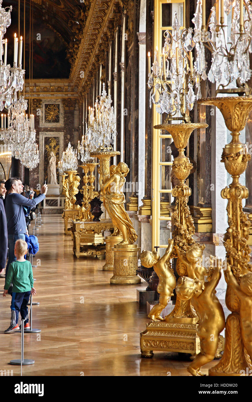 Versailles palace interior hi-res stock photography and images - Alamy