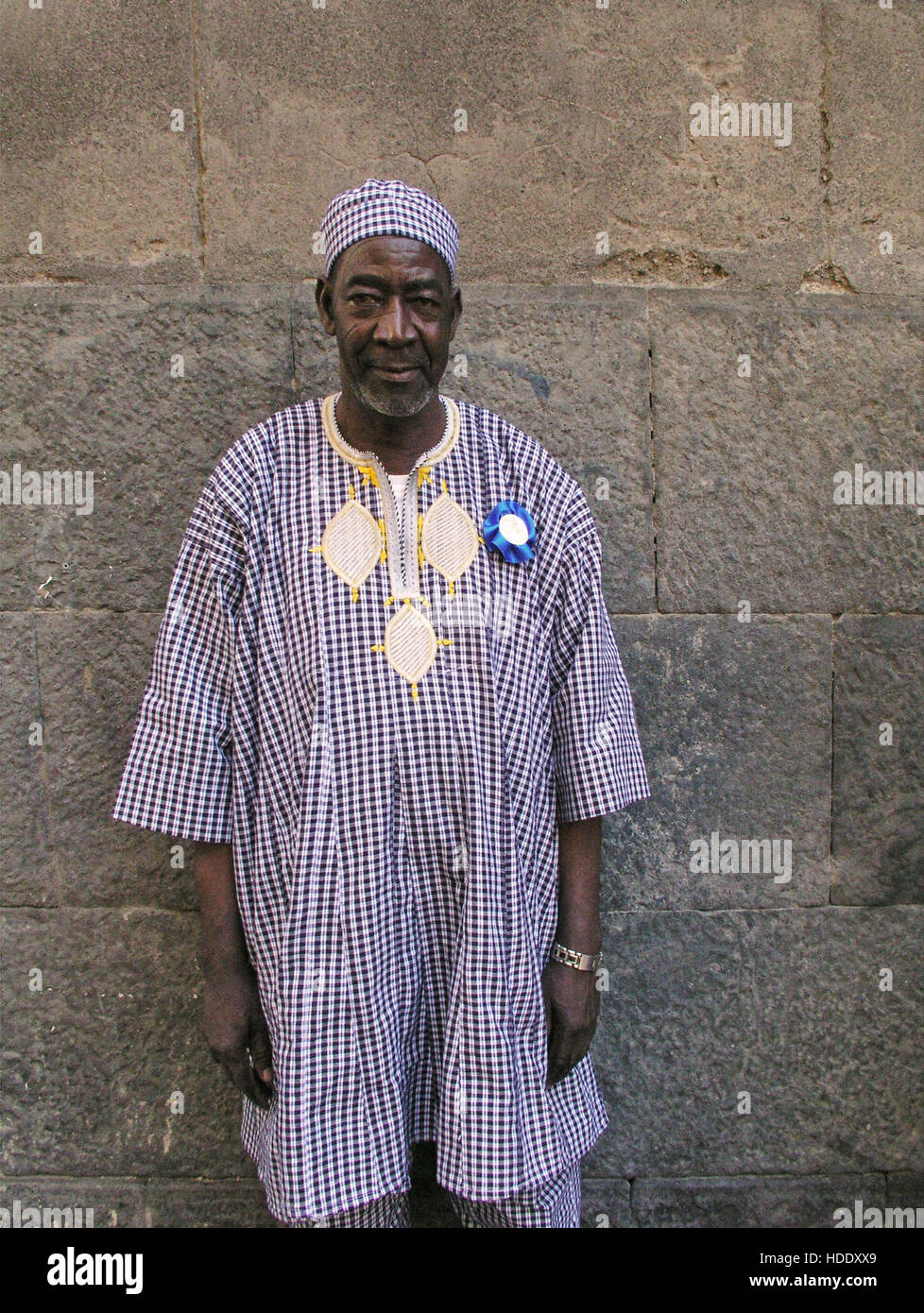 African man in traditional dress in Venice Italy Stock Photo - Alamy