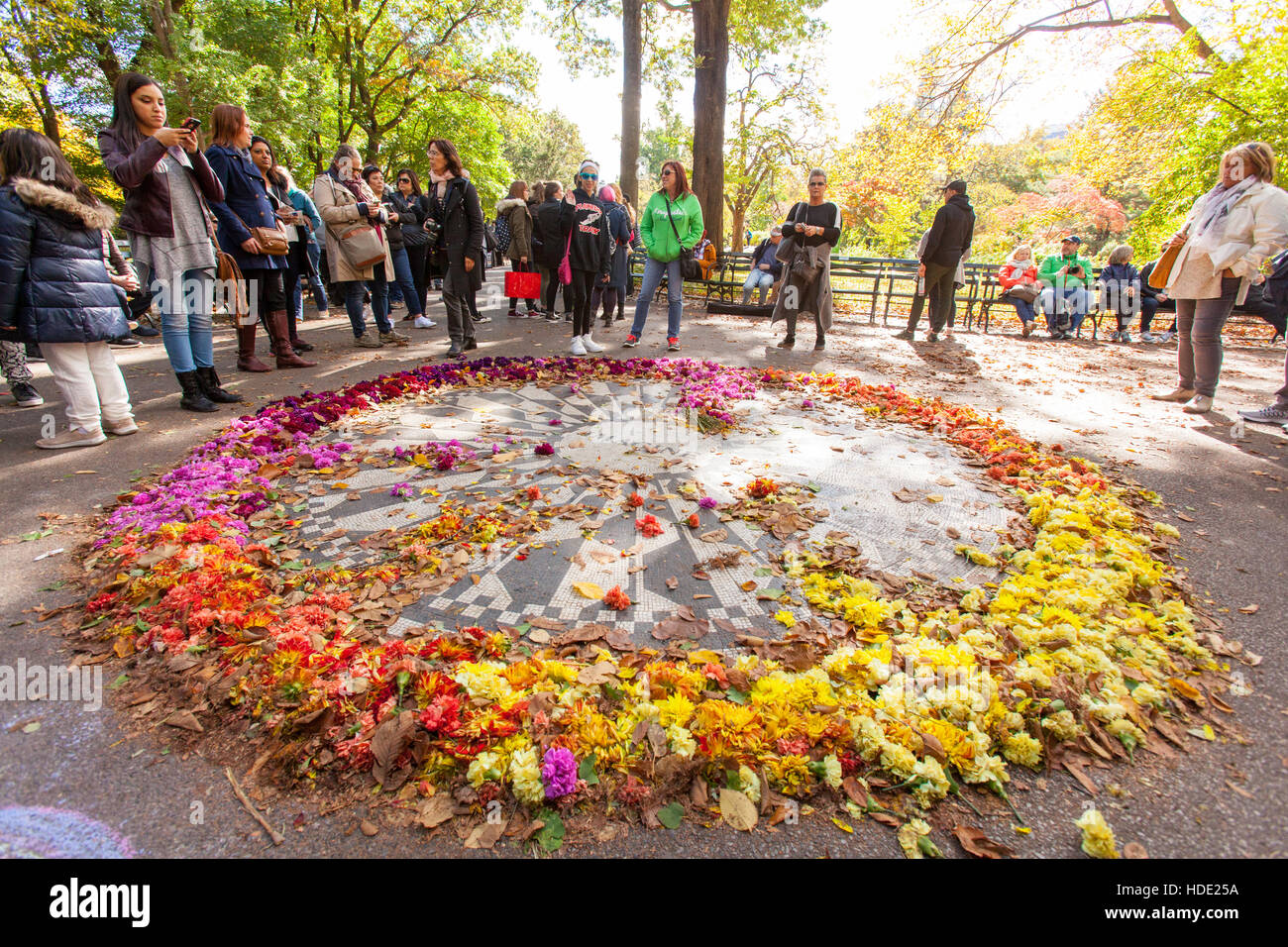 John Lennon memorial mosaic strawberry fields, New York City, United ...