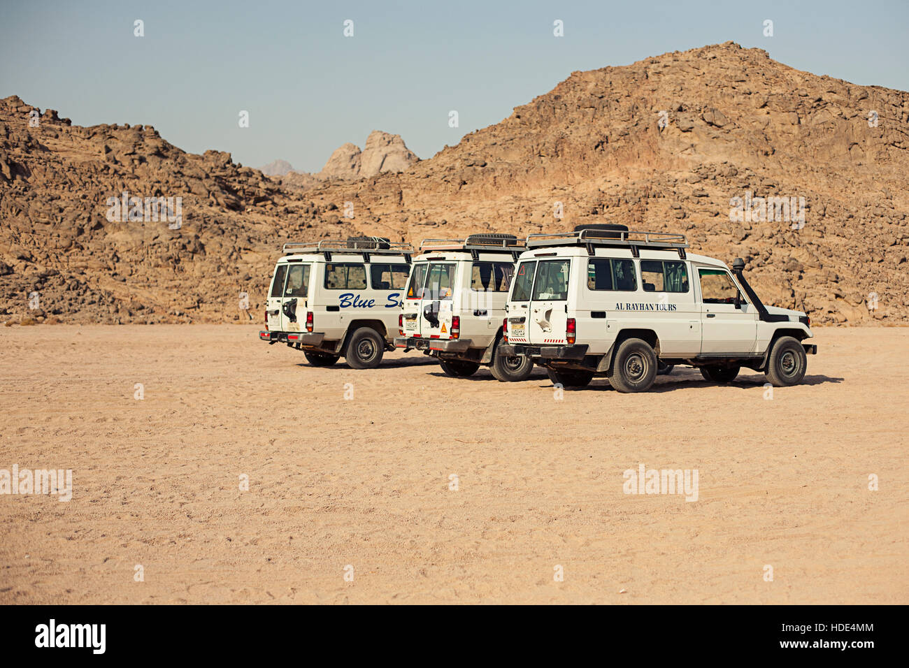 Toyota desert hi-res stock photography and images - Alamy
