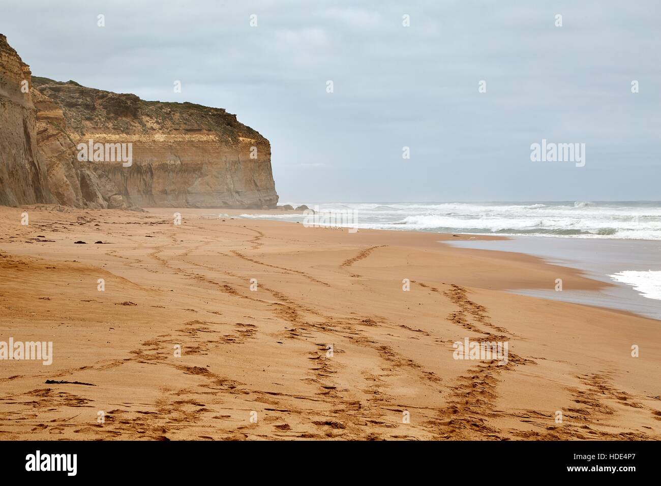 Sandy Ocean Beach Stock Photo - Alamy