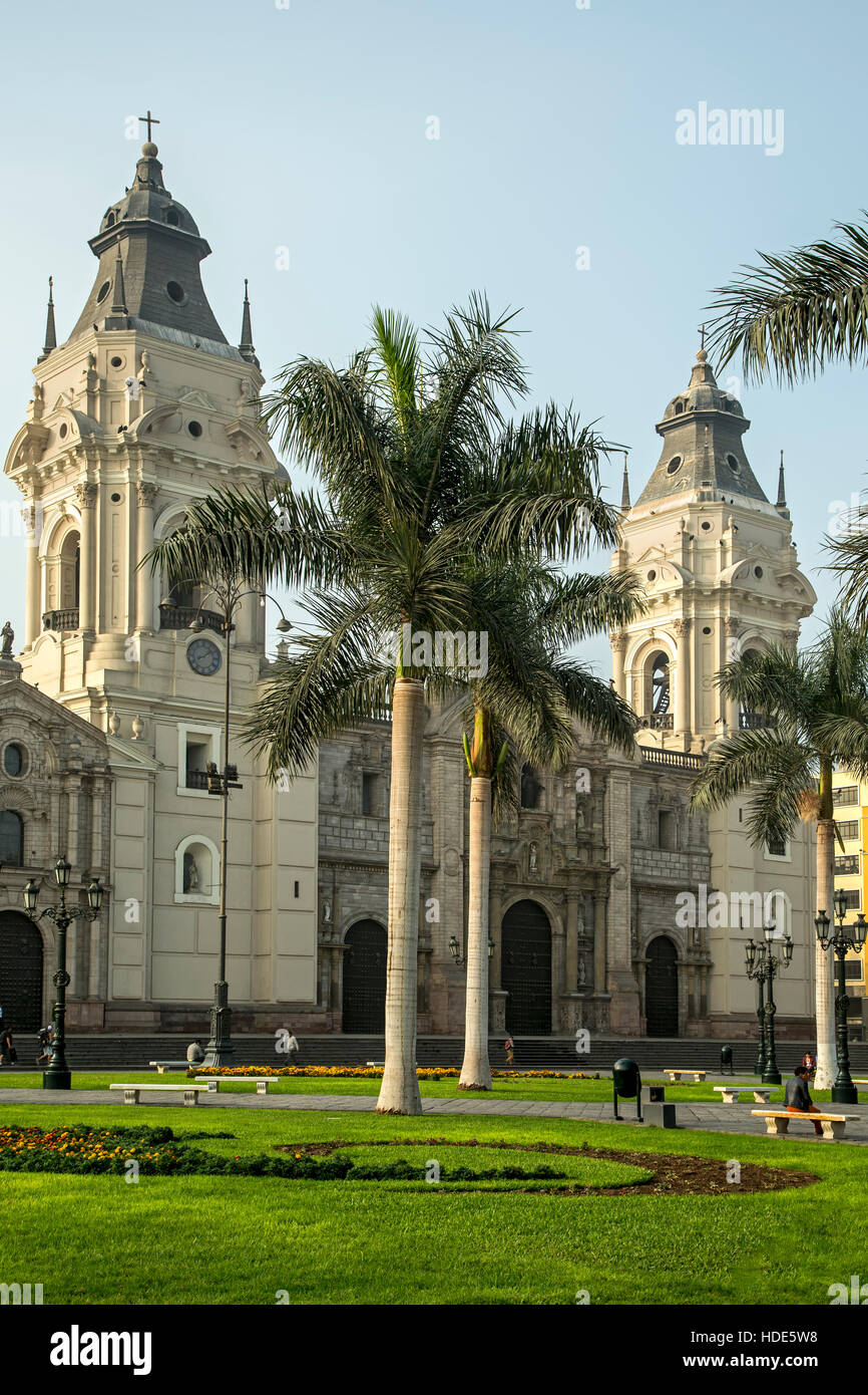 Lima peru architecture hi-res stock photography and images - Alamy