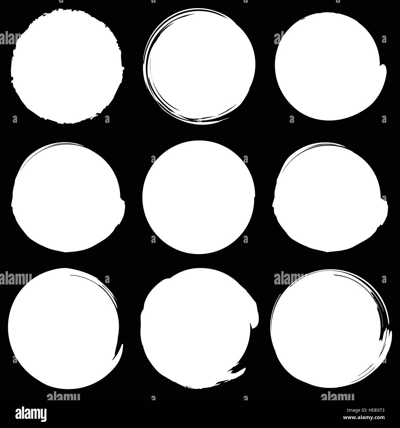 Set of grungy circles. Monochrome circle shapes w/ textured edge Stock ...