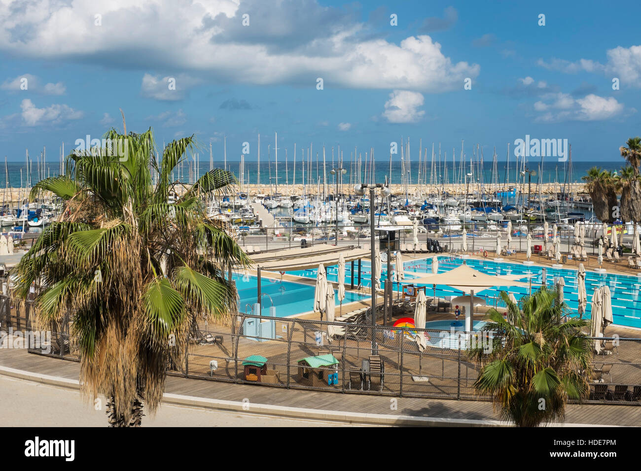 Gordon pool tel aviv hi-res stock photography and images - Alamy