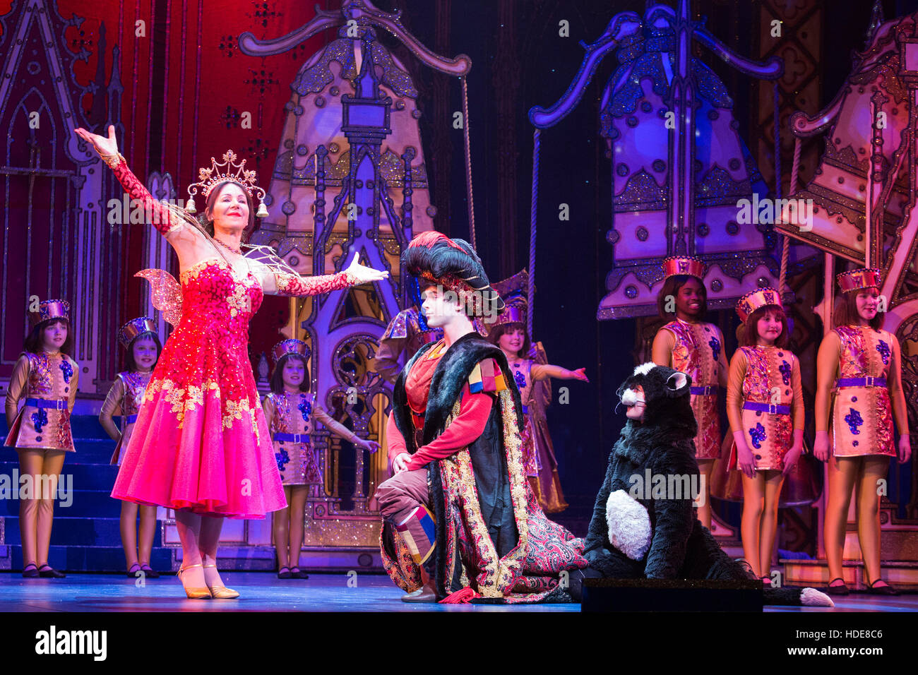 Dress rehearsal of the Christmas panto Dick Whittington at the New ...