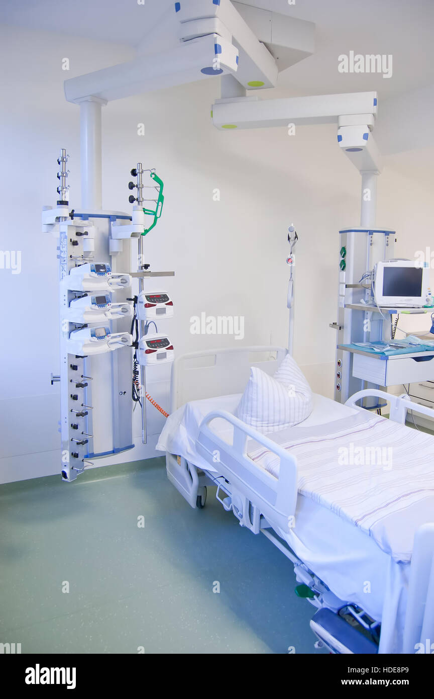 Icu Intensive Care Unit Stock Photos & Icu Intensive Care Unit Stock ...