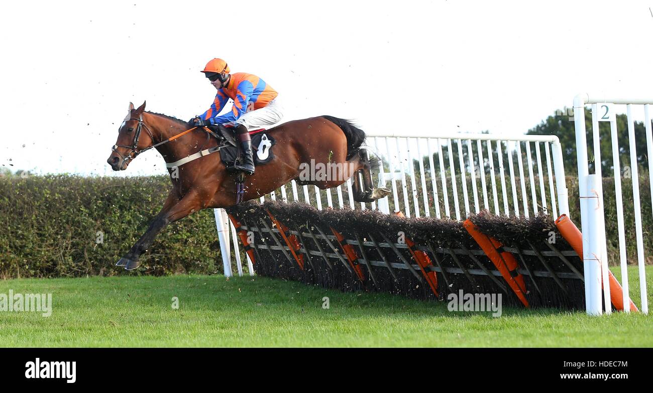 Plumpton racecourse sussex england hi-res stock photography and images ...