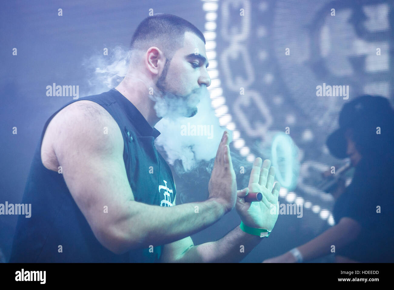 Inhaler stage hi-res stock photography and images - Alamy