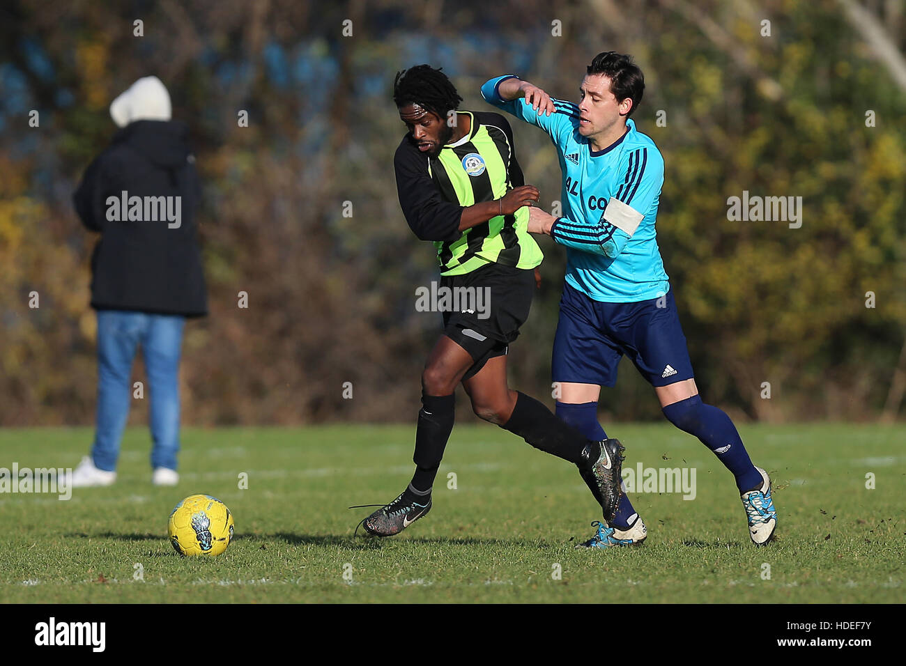 Eagle (green/black) vs Dynamics, Hackney & Leyton Sunday League ...