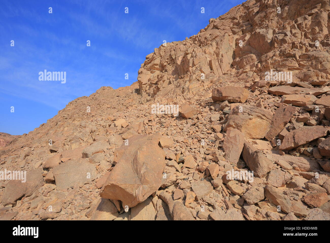Desert stone hi-res stock photography and images - Alamy