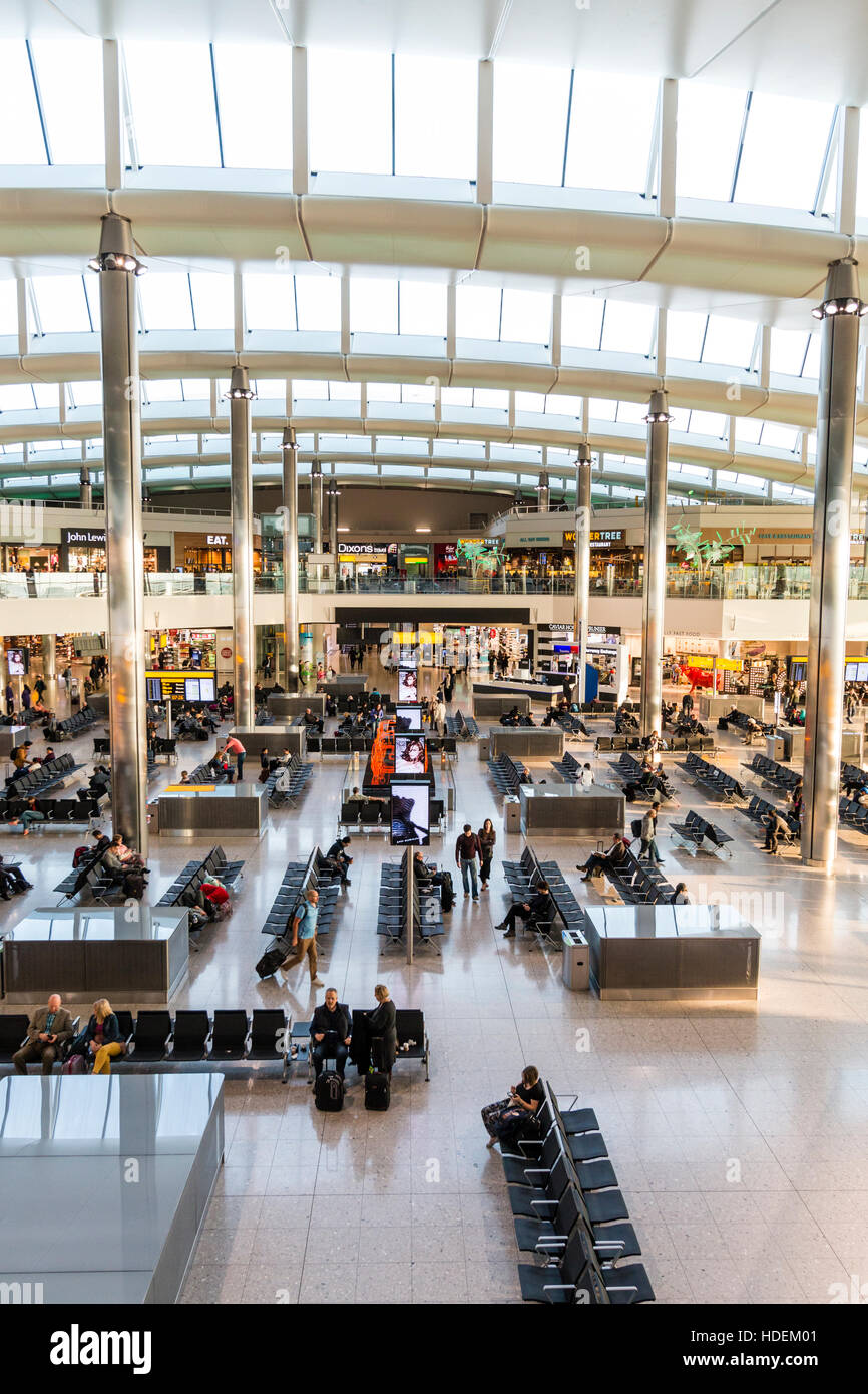 London, Heathrow airport, Terminal 2. Departure lounge interior ...