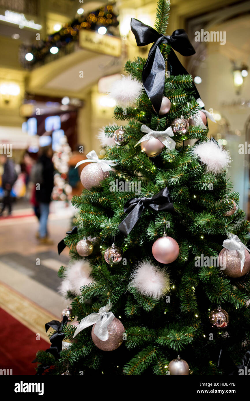 Christmas tree in trading floor Stock Photo - Alamy
